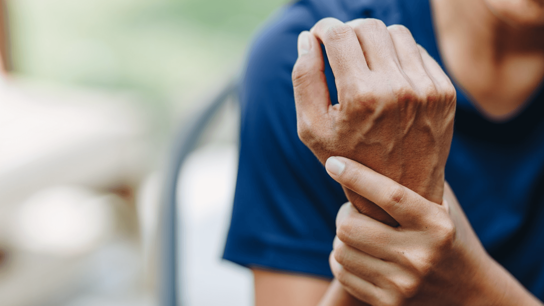 How Hand CMC Joint Arthritis Affects Grip Strength and Daily Activities